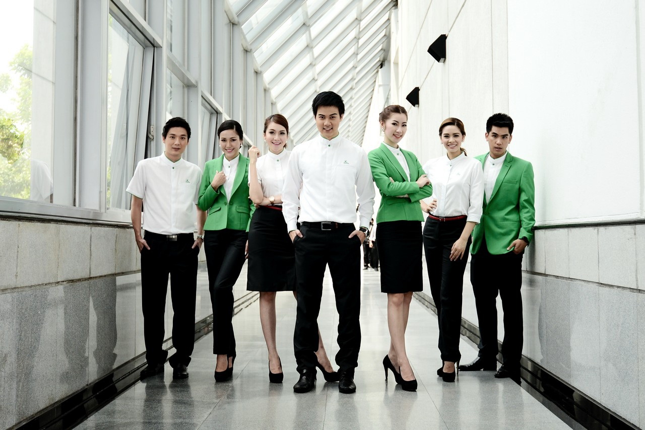 กสิกรไทยเผยโฉมเครื่องแบบพนักงานใหม่